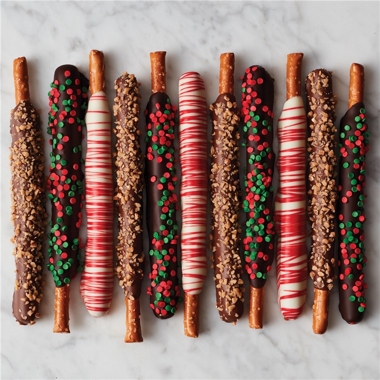 Holiday Chocolate & Caramel Dipped Pretzel Gift Set, 24-Piece | Mrs ...